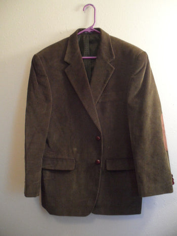 7 Tips on Choosing the Right Sports Jacket – StudioSuits