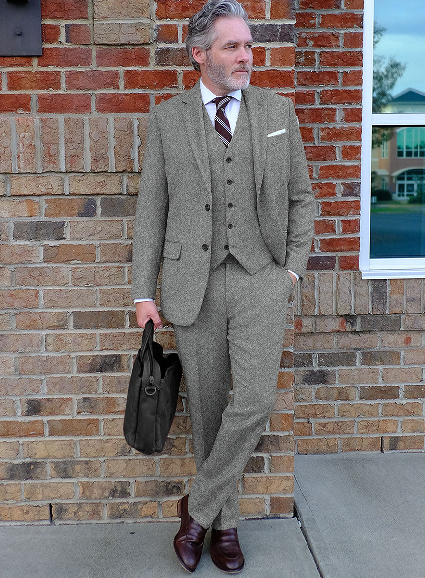 Highlander Light Gray Tweed Suit – StudioSuits